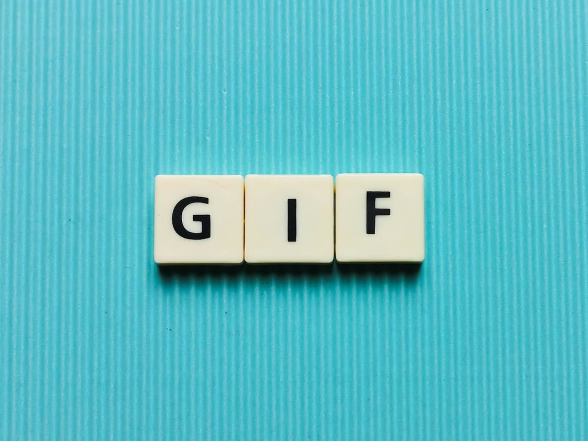 Using Memes and GIFs as Classroom Tools - TeachHUB