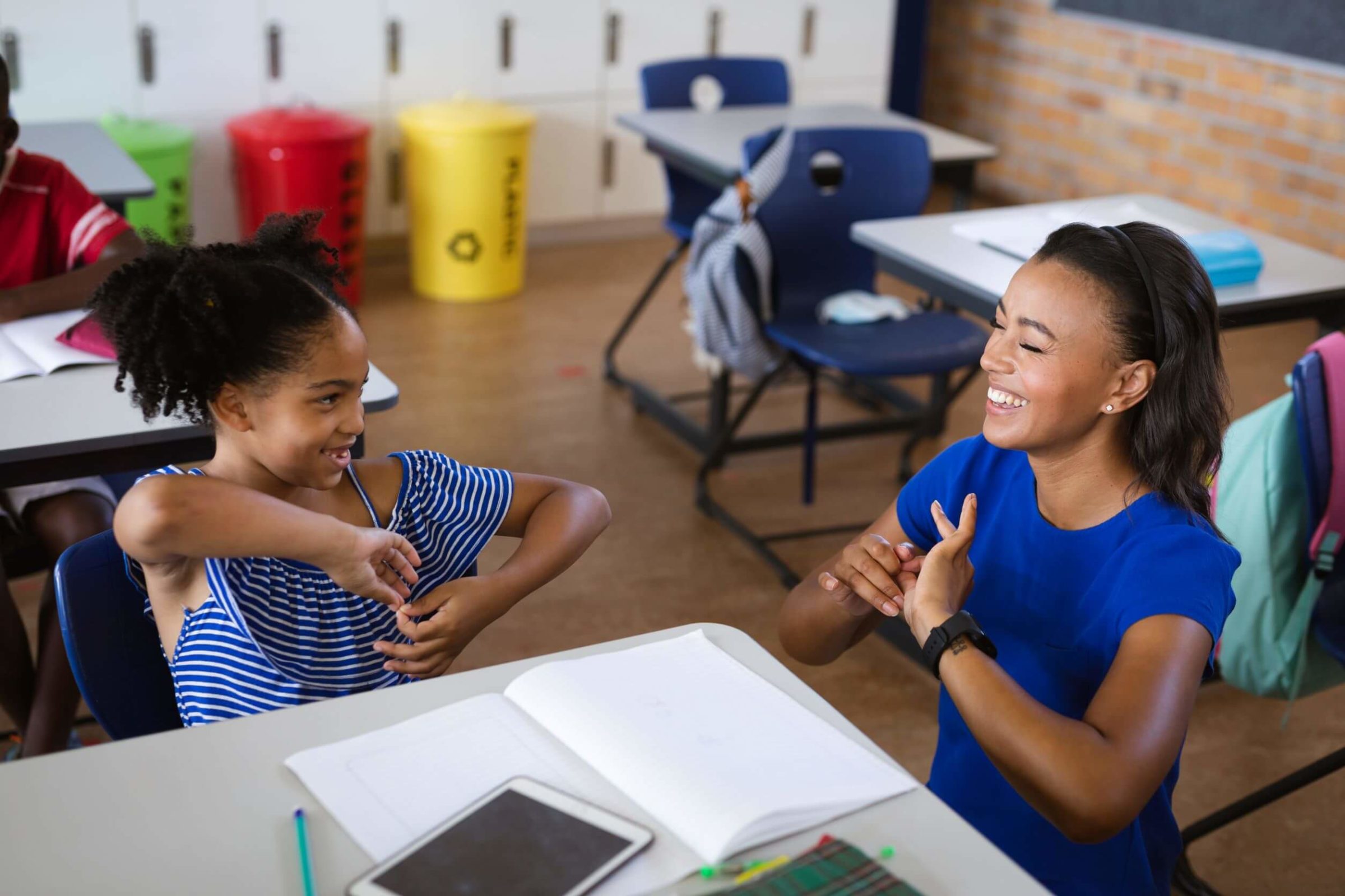 How to Best Help Students Hard of Hearing - TeachHUB