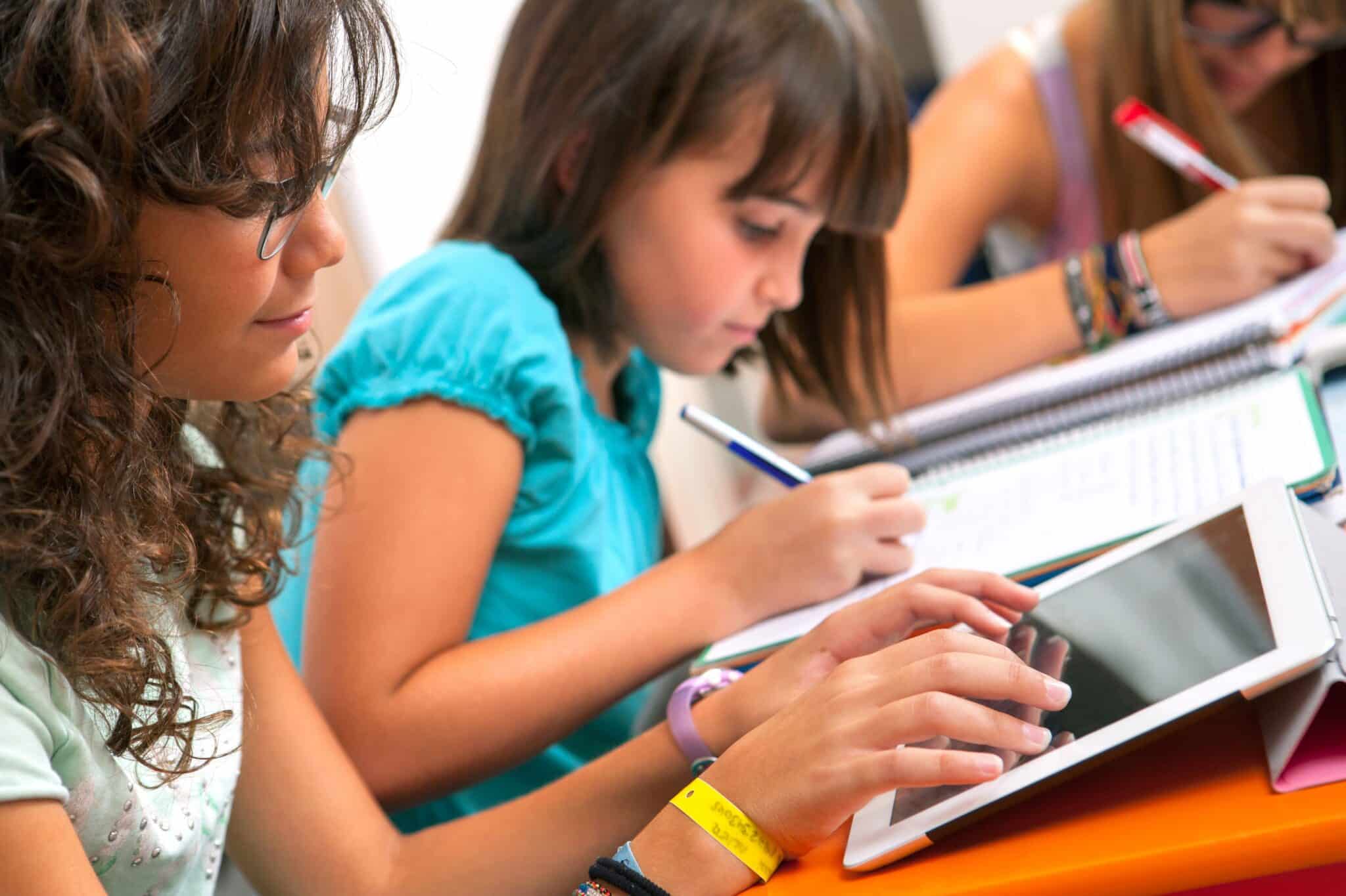 How Technology can Increase Student Engagement - TeachHUB